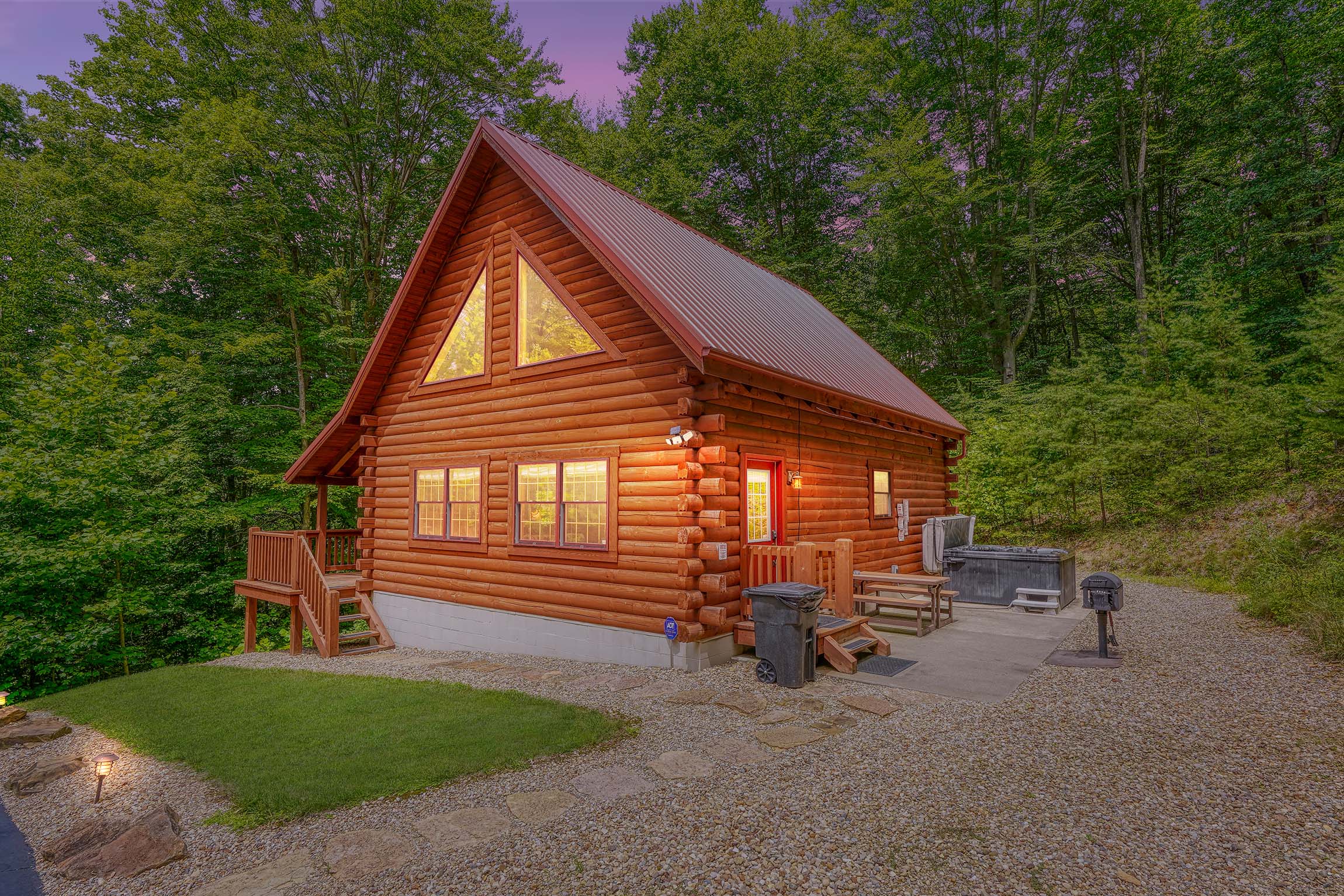 Ridgeside Cabin - Hocking Hills - Old Man's Cave - Ohio