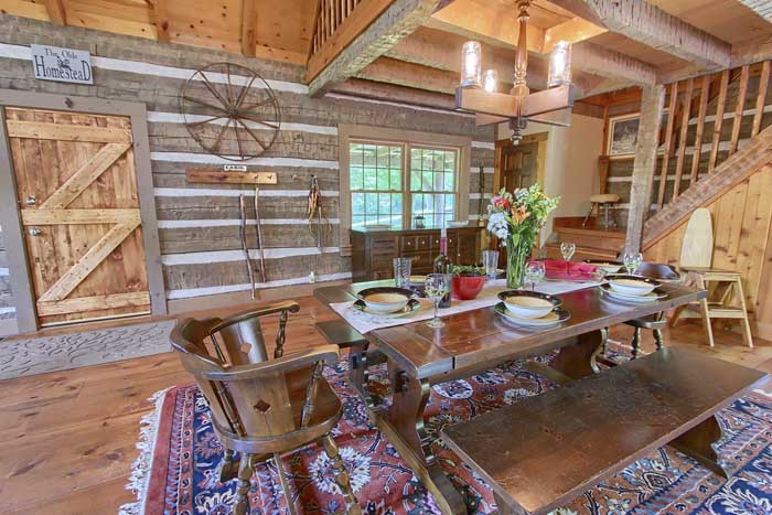 Olde Homestead - Hocking Hills - Old Man's Cave - Ohio