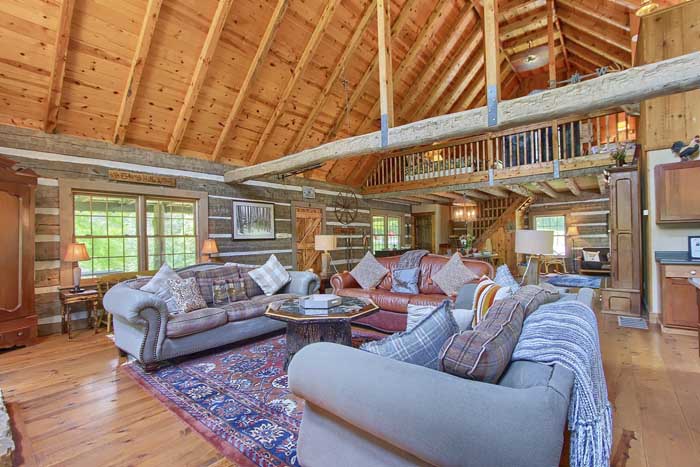 Olde Homestead - Hocking Hills - Old Man's Cave - Ohio