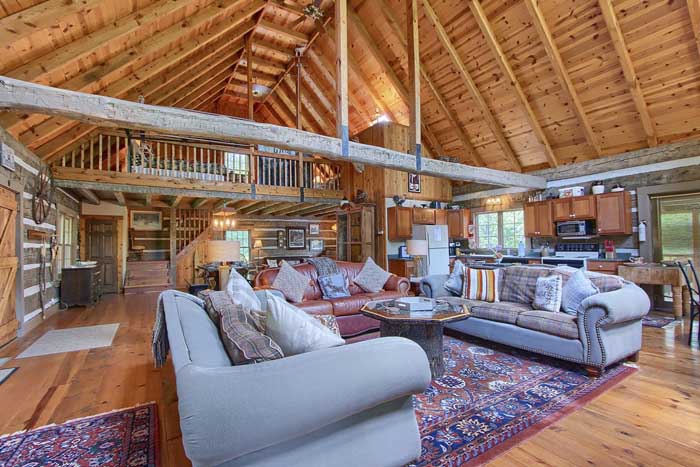 Olde Homestead - Hocking Hills - Old Man's Cave - Ohio